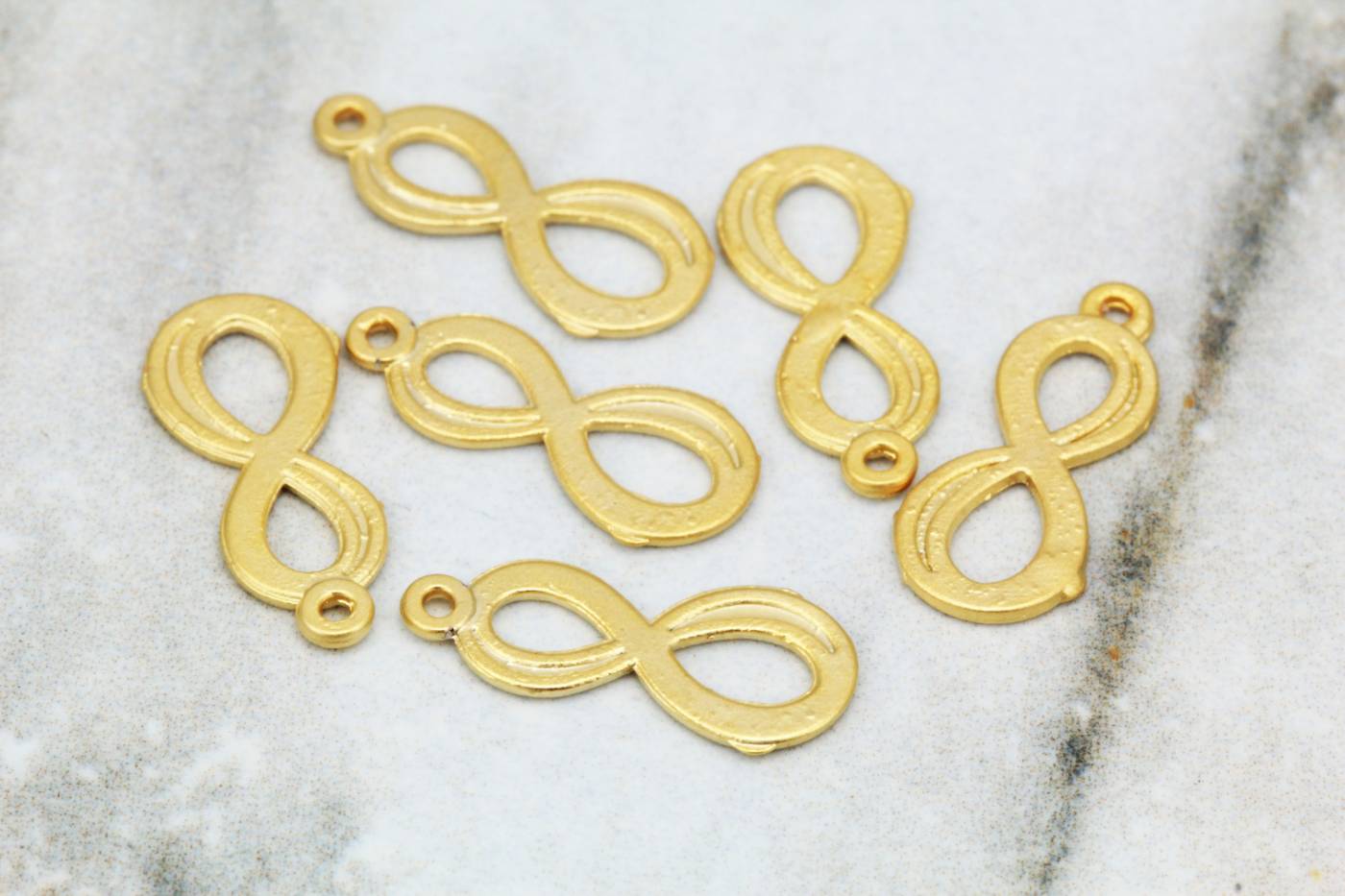 16mm Gold Infinity Pendants / GPY-268 | Pendants